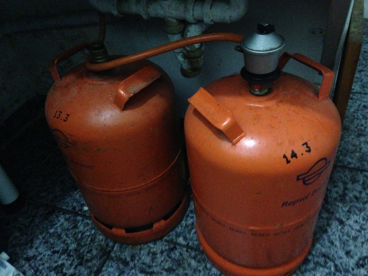 El precio de la bombona de butano subirá un 2,1% a partir de este ...