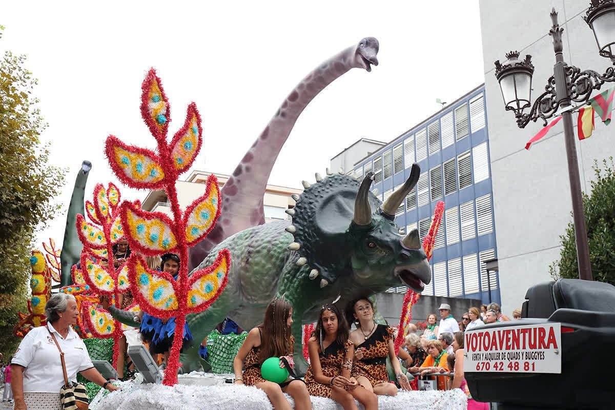 Galería de fotos de la Gala Floral 2023 desde Torrelavega