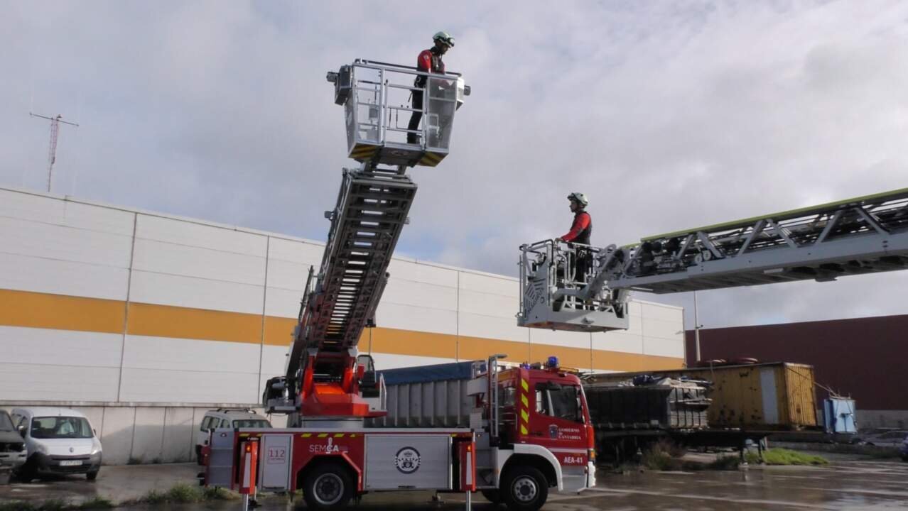 Todos los parques de bomberos 112 de Cantabria cuentan desde hoy con ...